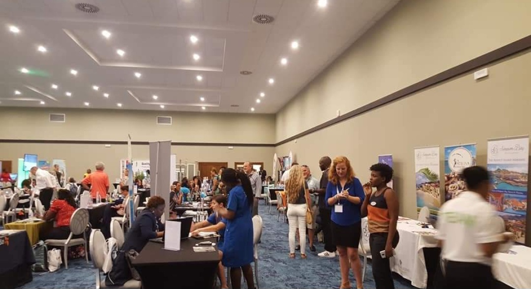 Inicia la Feria Regional Anual de St. Maarten / St. Martin (SMART ...