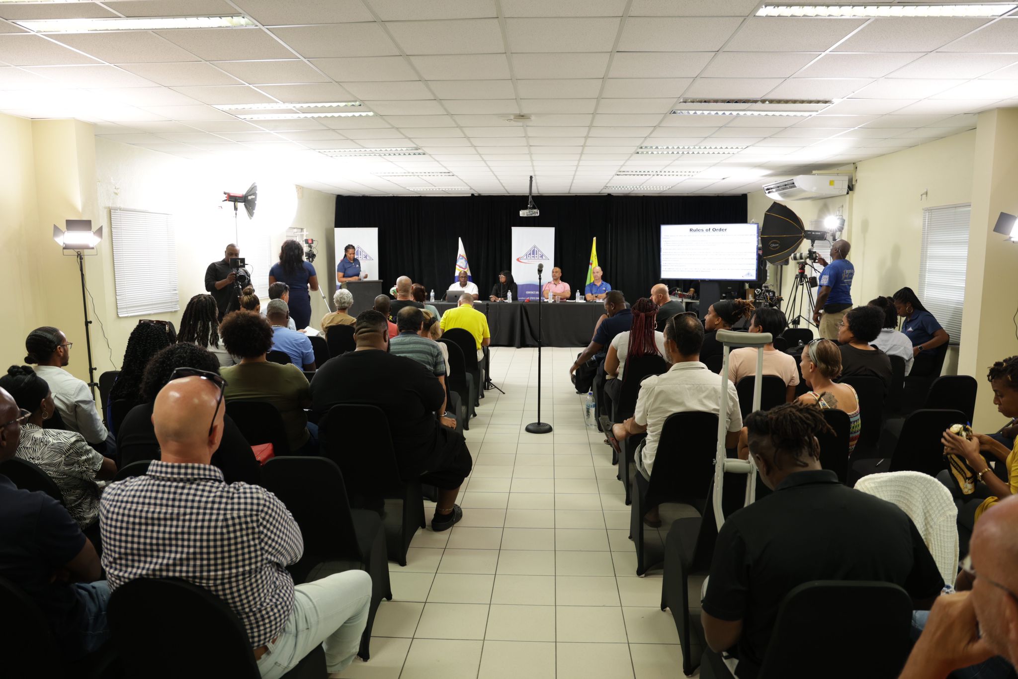 NV GEBE organiza con éxito la serie inicial 'Conversaciones sinceras ...