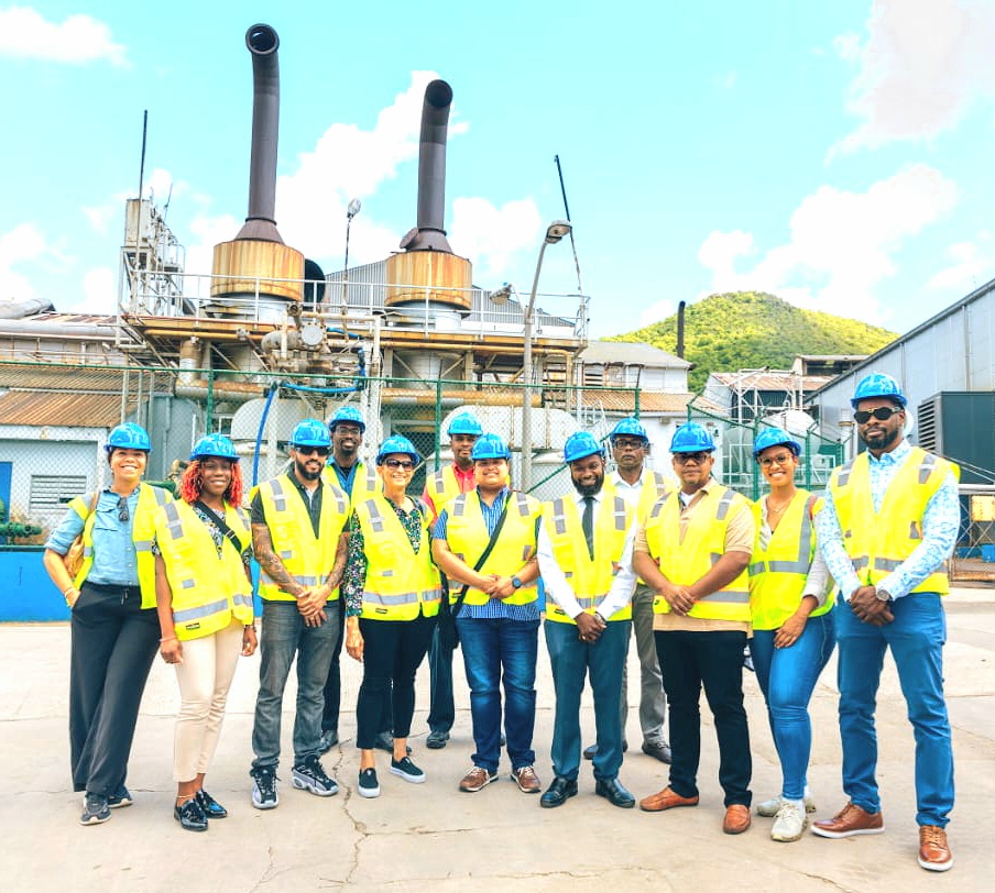 NV GEBE recibe a miembros del Parlamento de St. Maarten para una visita ...